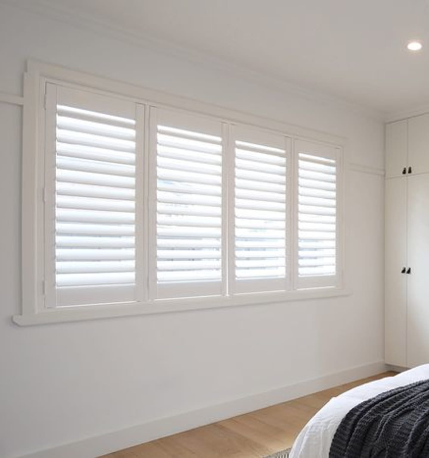 How to measure for shutters